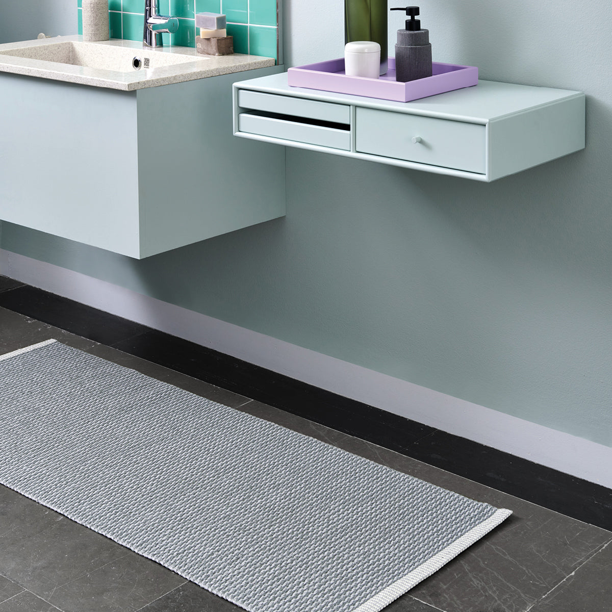 Mono Reversible Indoor / Outdoor Swedish Woven Plastic Runner Rug, 2 ...